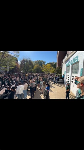 #ohio #ohiouniversity #marching110 #ohioalumni #longtrainrunnin #alumniband #OUMB | Gabe Ross - WECT