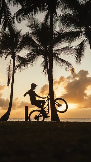 6.6K views · 17 reactions | Cruising by the beach on the new Collosus N9. | Polygon Bikes Worldwide | Facebook