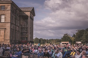 Thousands flock to UK Proms in the Park at Attingham Park