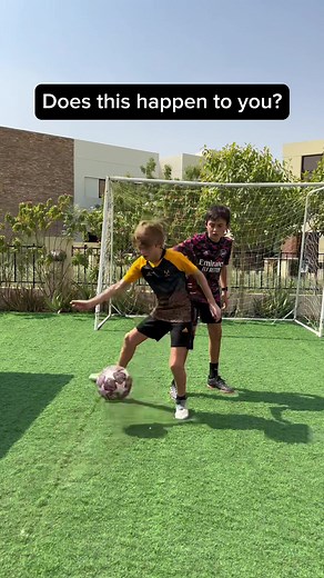 Improve Your Ball Reception Skills with These Football Tips