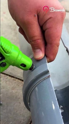 How to make a roof gutter using pvc pipe! #easy #roof #pipe #trick