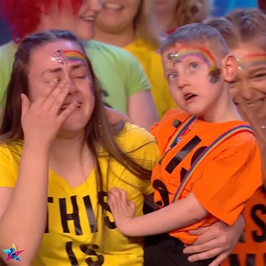 GOLDEN BUZZER! Sign Along With Us put on the GREATEST show! | This is Talent