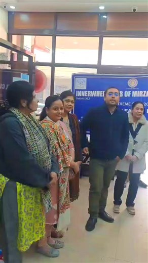 Free cataract surgery was done by Dr. Apoorva Shroff at Sumangal Hospital and some important tips were told to be followed by every patient after surgery.. Special thanks to Supreet Kaur ji and Inner wheel Samanvay for distribution of blankets to needy one..🙏🏻🙏🏻 सुमंगल अस्पताल में डॉ. अपूर्व र्श्रॉफ द्वारा निःशुल्क मोतियाबिंद का ऑपरेशन किया गया और ऑपरेशन के बाद सभी मरीजों को कुछ महत्वपूर्ण सुझाव दिए गए जिनका पालन करना आवश्यक है। जरूरतमंदों को कंबल वितरित करने के लिए सुप्रीत कौर जी और इनर व्ह