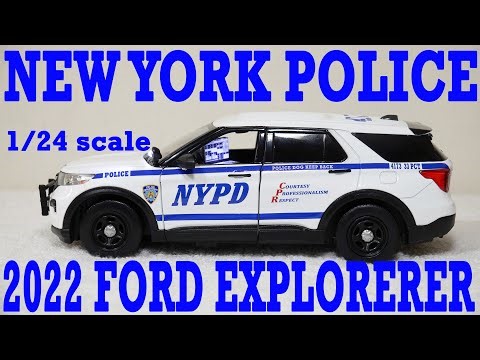 1/24 New York Police 2022 Ford Explorer