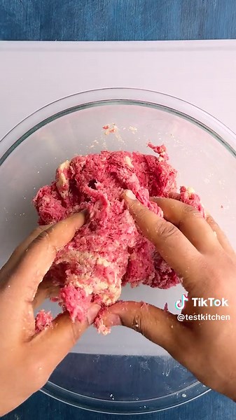 Drop Meatballs: A streamlined recipe for tender, richly flavored meatballs that cook right in the sauce. Recipe link in bio. #dropmeatballs #meatballs #howto #easyrecipes #cookscountry