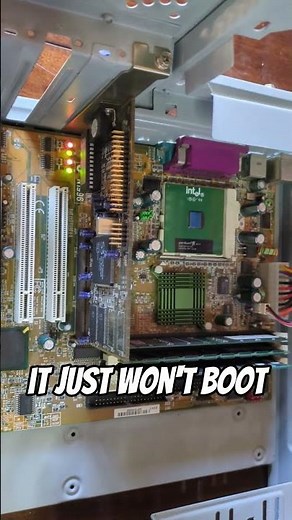 Why Won't This Retro PC Start Up No Matter What I Do? #pentium #retropc #oldpc