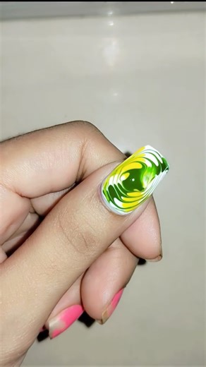 💅nailart design using safety pin♥️🧷|| #shorts #nails #nailart #nailartdesigns