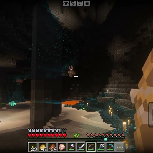 I Hit a Flying Bat with One Arrow 😱 | Minecraft Insane Shot! #minecraft #minecraftrealistic