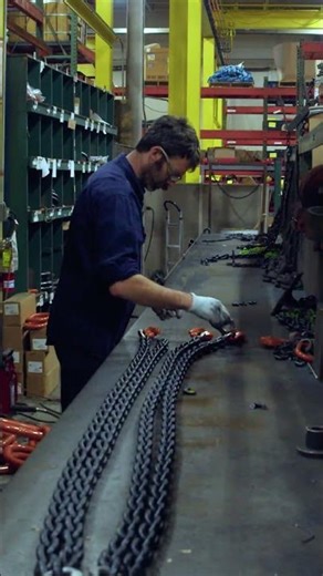 Welding a 39,000 LBS Capacity 4-leg Chain Sling #rigging #crane