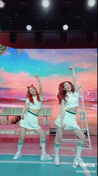 Party💫#ITZY #있지#SNSD #소녀시대#Party #파티