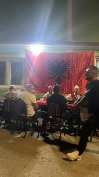 #fyy #viral#merova #heroike🇦🇱🇦🇱 #vendlindjaime mos haroni 29:12:2024 te restoran merova pritje per mergimtaret #foryoupage❤️❤️