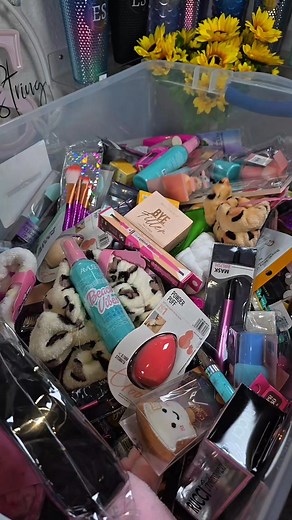 1.8K reactions · 57 shares | Prepare & Pack a Beauty Scoop, Enchanted Balls Play & Backpack Purse for Elizabeth McDonough!✨️ #enchaedstring #MysteryScoop #packingorders #asmr #beautyproducts | Enchanted String | Facebook