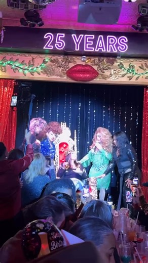 🔥 LIPS NYC had the absolute honor of hosting a STUNNING CELEBRATION for Lisa Lisa’s 60th Birthday 🎂 When it’s time to celebrate in style, LIPS is where you come to SLAY 👑 Call (212) 675-7710 or visit LipsNYC.com for OpenTable 💋 #LisaLisa #LipsNYC #LipsNewYork #NYCShows #NYCQueens | Lips Drag Queen Show Palace, Restaurant & Bar