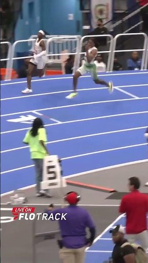 U.S. No. 2 In 300m At VA Showcase!