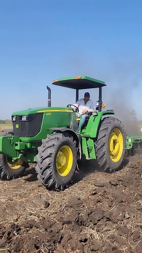 1.4K reactions · 30 shares | Demostrando nuestro potente tractor 6403 y rastra RD52 Frontier en la segunda siembra de caña de azúcar. En la localidad de El Callejón, municipio de Tlalixcoyan. #dimasur #johndeere #cañadeazucar #agricola #rastrafrontier #tractorjohndeere | Dimasur | Facebook