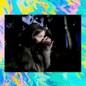 Human Behavior : 1er Clip de Bjork, 1ère pièce maitresse ! 💫 La rencontre entre Björk & Michel Gondry : - Bjork : "Je suis tombée sur une vidéo de 'Oui Oui' qu'avait réalisé Michel Gondry. Immédiatement, j'ai su que son univers allait coller à celui de Human Behaviour". - Michel Gondry : "Je me suis dit Super, on va en Islande, on va filmer de super paysages ! Mais elle avait une toute autre idée en tête, celle d'utiliser utiliser des animaux pour refléter la nature humaine... Mais tout de suit