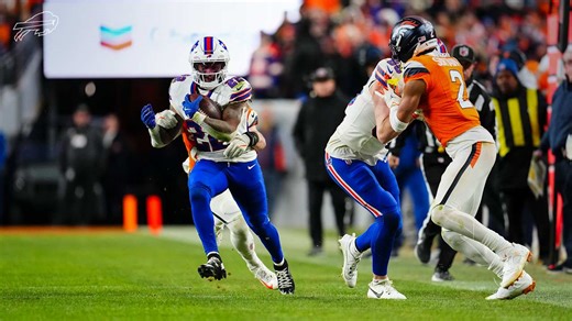 Can't-Miss Play: Hook-and-ladder in crunch time! Buffalo uses trickery for 26-yard gain | Bills vs. Broncos Highlights