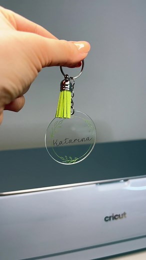 ENGRAVING x CRICUT ✨ #fyp #fy #viral #asmrsounds #cricutprojects #diy #cricutmade #smallbusiness #cricutmaker #fypシ #cricutyourideas #plotterliebe #cricuthacks #trending