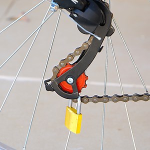 6.3M views · 52K reactions | Want to be a cool cyclist? Check out these tips for a better bike life.  | 5-Minute Crafts | Facebook