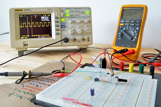 Adjust the Duty Cycle of the 555 Timer without Changing the Frequency