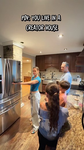 75K views · 578 reactions | Stepping up our content game with the HOVERAir #x1promax ! This thing is FOOLPROOF and so simple to use… even grandma and grandpa could operate this thing! #hoverair #blackfridaydeals #selfiedrone #giftguide | Gustavo Krystal Dance | Facebook