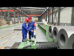 What is the graphite electrode used for？