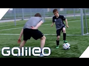 Schulfach Fußballtricks? Harter Alltag in einem deutschen Fußballinternat | Galileo | ProSieben