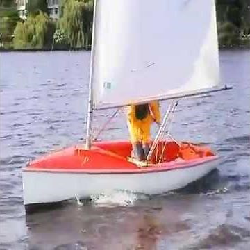 Segeln lernen - Lehrvideo - Wende - Halse - Aufschiesser - Kreuzen Boje über Bord