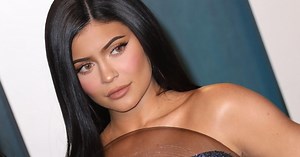 Kylie Jenner Divides Fans With 'Blistered, Shiny Fungus Infection' Looking Nails