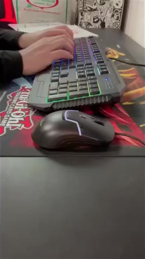 Typing on a Fiodio F1100 Keyboard with Mouse #asmr #keyboard #typing #relaxing #triggers