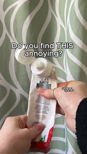 Here's a way to make sure you never have to deal with manky old toothpaste tubes again 😉 As a side note: we also throw out 1.5 billion each year - that's a LOT of plastic waste 😬 Already loved by thousands of Kiwi - 2,200 ⭐⭐⭐⭐⭐ reviews - this is New Zealand's favourite plastic-free toothpaste. Formulated by a oral health therapist, so you can trust that it's good for your teeth. Yay, science! One jar = two toothpaste tubes saved from landfill. Try it today, and get a free mini toothpaste on us