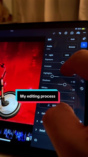 This is how I edit my photos! Pick yourself up one of these card readers, totally worth it! 📸