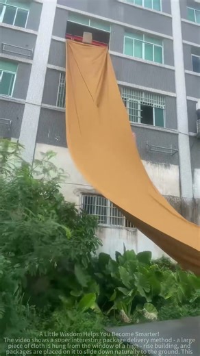 Creative Delivery Method! Watch How Packages “Slide” Into Homes!