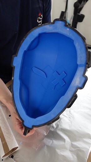 This style of mold making is often called a matrix mold, where you construct the mold shell first, assemble it around the master, then pour in the silicone to fill the void space. These masks are going to be slush cast next! Masks are for @Oxygen Esports #moldmaking #mold #silicone #siliconemold #3dprint #3dprinting #3dprintfinishing #sanding #wip #tutorial #maker #propmaker #prop #art