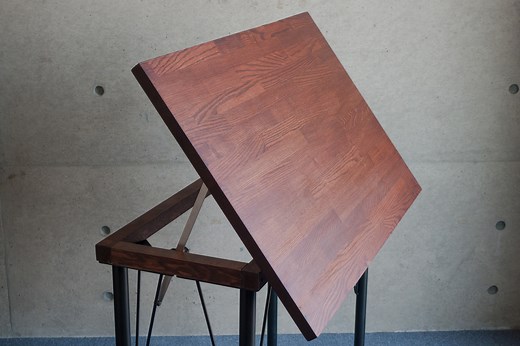 角度の調節できる作業台(製図台)の作り方 | Life Design Edit