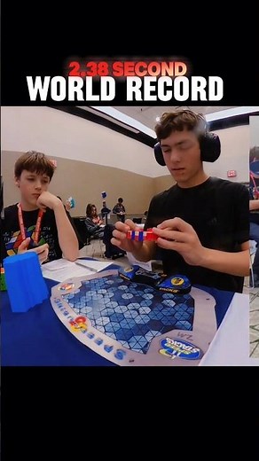 🤯Clock Puzzle 2.38s World Record Solve | Fastest Solve #shorts #viral #cube #rubikscube