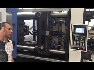 Machine à injection plastique