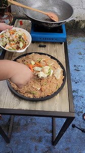 3.8K views · 24 reactions | Bihon Guisado Ingredients: Cooking Oil Onion Garlic Pork Patis / Fish Sauce Paminta Soy Sauce water Shrimp Broth Cube Cabbage Red bell pepper Oyster Sauce Chicken Powder (optional) Sesame Oil | Best Tutorial Recipes | Facebook