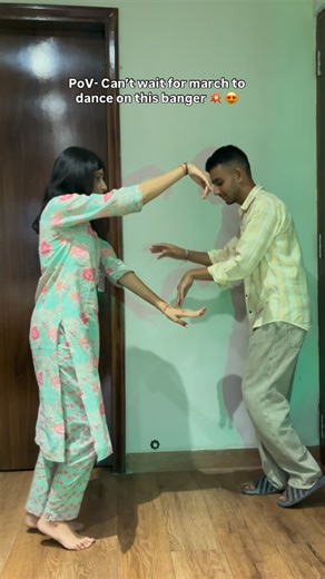 Retarded kid🧿 on Instagram: "Iss baar holi pe issi gaane pe dance hoga😍🫦 #holi#meme#retarded#humour#fyp"