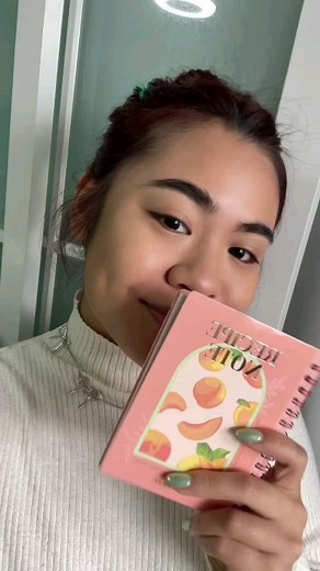 23K views · 26 reactions | Peachy makeup exudes a youthful and...