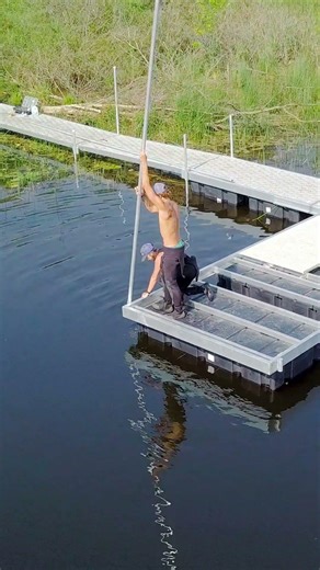 Does pole size matter?