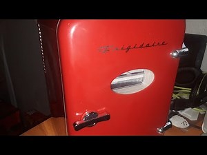 FRIGIDAIRE MINI RETRO FREEZER UNBOXING AND REVIEW
