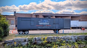 Waterloo neighbours sound off on loud generator