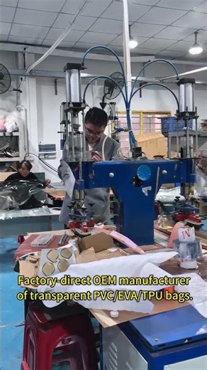 Transparent PVC Cosmetic Bag Manufacturing Process OEM Bag Factory