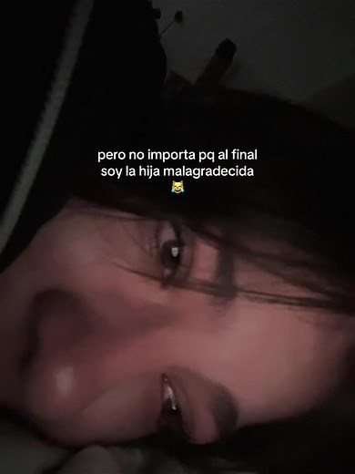 Videos de 🪐 (@_idk_shh_) con “core core audio 002 - Next To Blue”