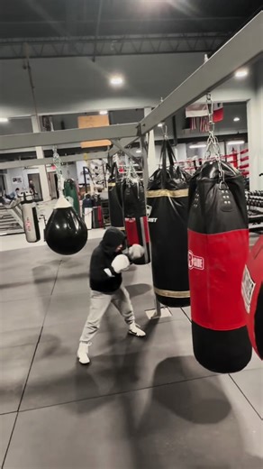 Explore the Best in Boxing Gear: Nike and Rival