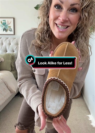 Super cute fuzzy clogs that look just like the expensive brand but for way less! Cozy, stylish, and perfect for lounging. #TikTokShopCreatorPicks #FashionDeals #FuzzyClogs #ComfyShoes #LookAlikeDeals