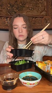 Reus’ whimper at the end , can you tell I have begging dogs watching me 😂 #sushi #kanisalad #eatwithkayla #sushiasmr #notalkinjustmunchin | Kayla Gross