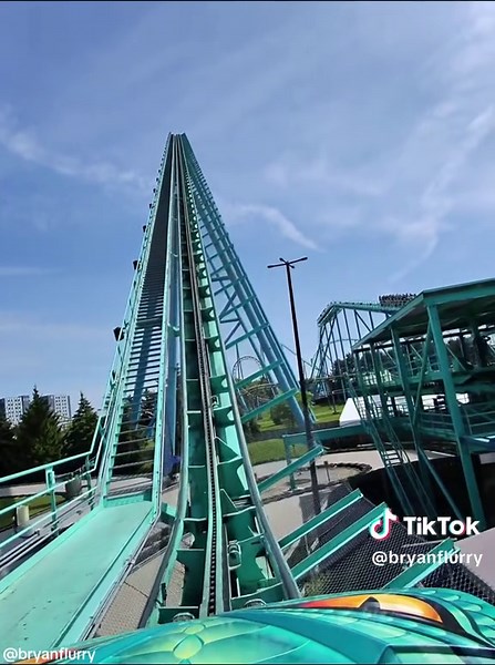 Leviathan First-Row POV Experience at Canada’s Wonderland