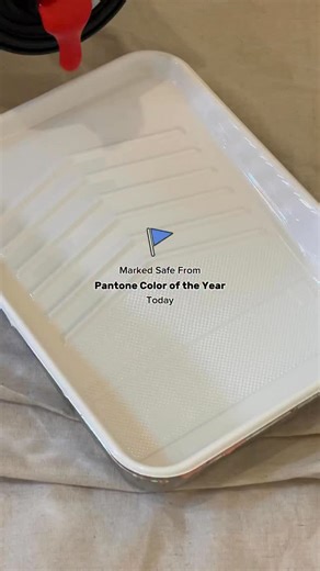 Livin’ that life 😜 Lots of color here at @sweethearthideaway ❤️ #interiordesign #diy #pantone #pantone2026 #maximalistinteriors #kitsch | A Pretty Cool Hotel Tour